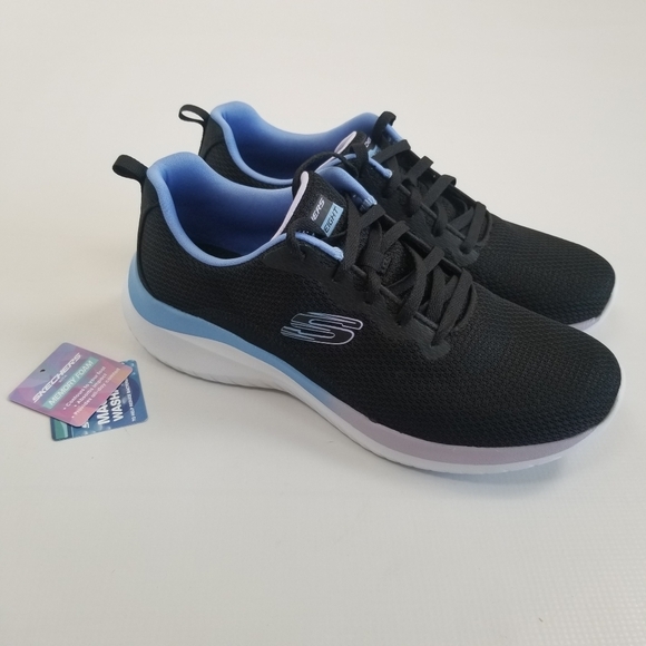 Skechers | Shoes | Skechers Lightweight Memory Foam Sneakers Shoes Size ...